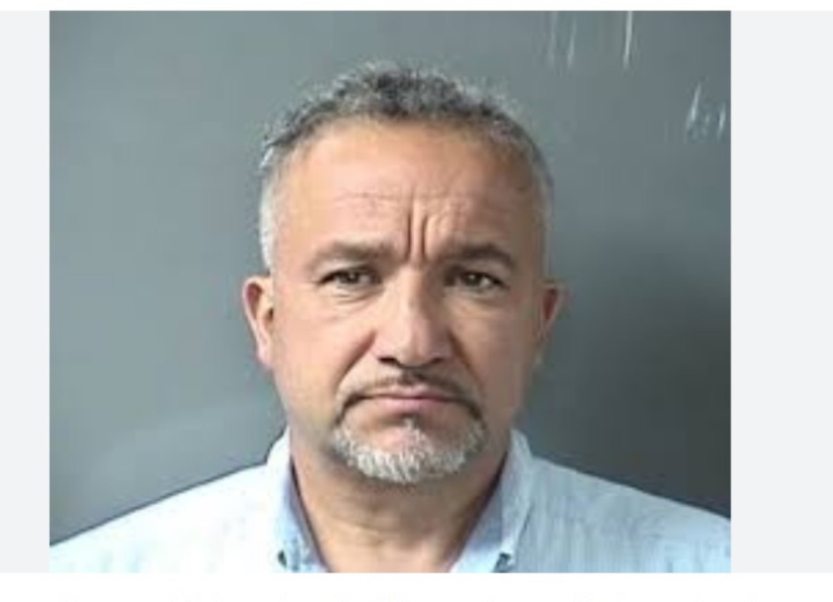 Maestro latino abusó de un niño y le ofreció dinero para que callara ...