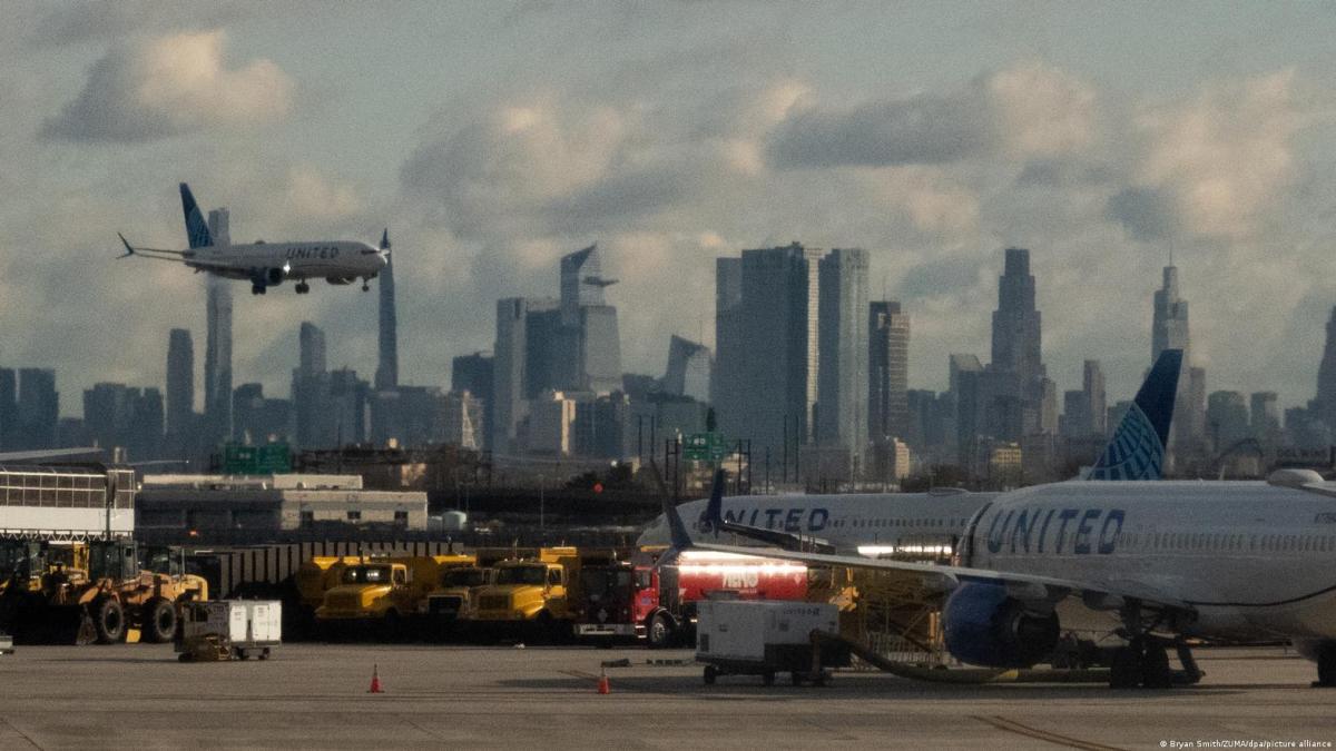 Se normaliza las activades en los aeropuertos del país - El Diario NY