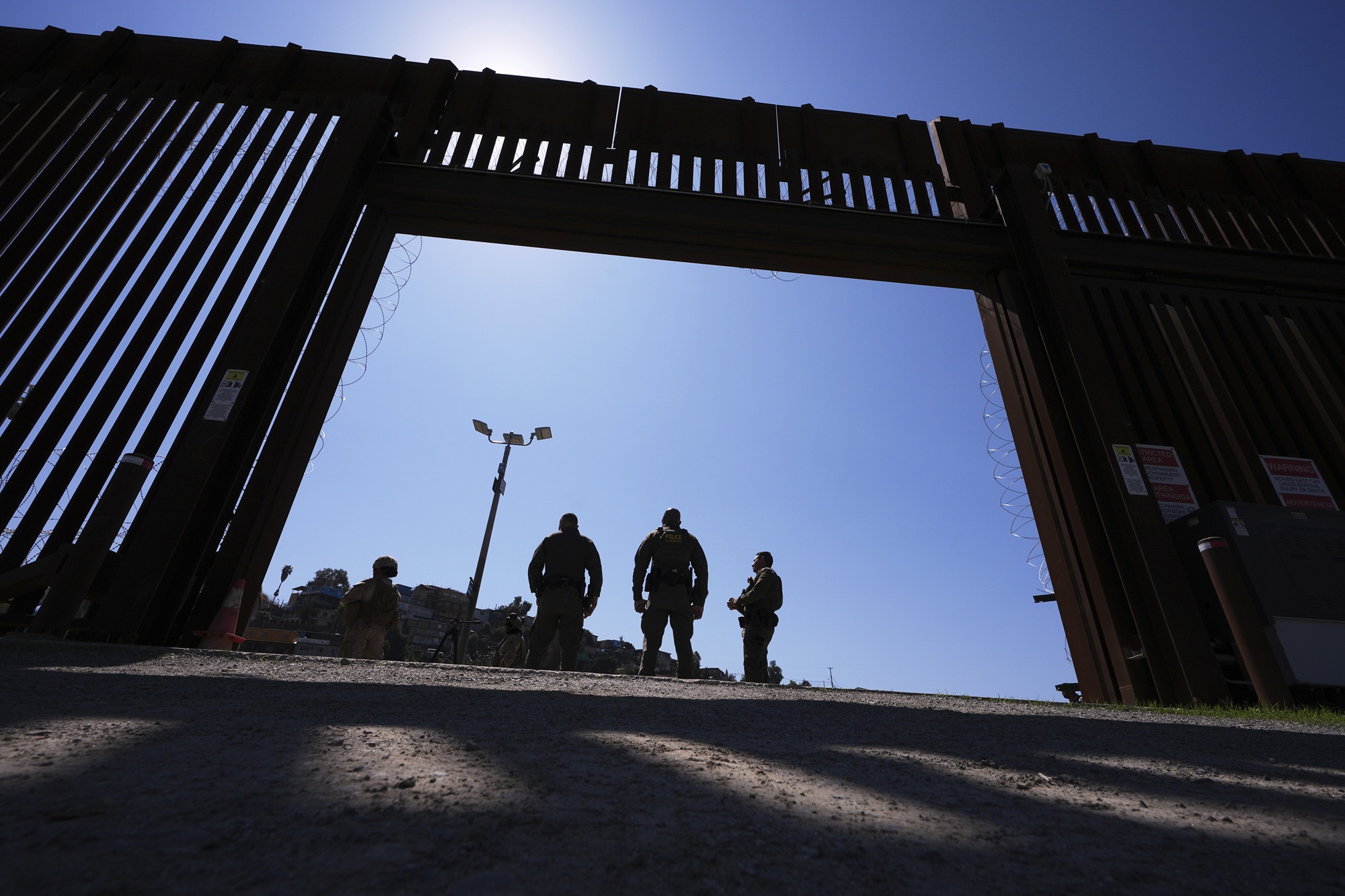 ¿A qué se enfrentan los inmigrantes que llegan a la frontera en la era ...