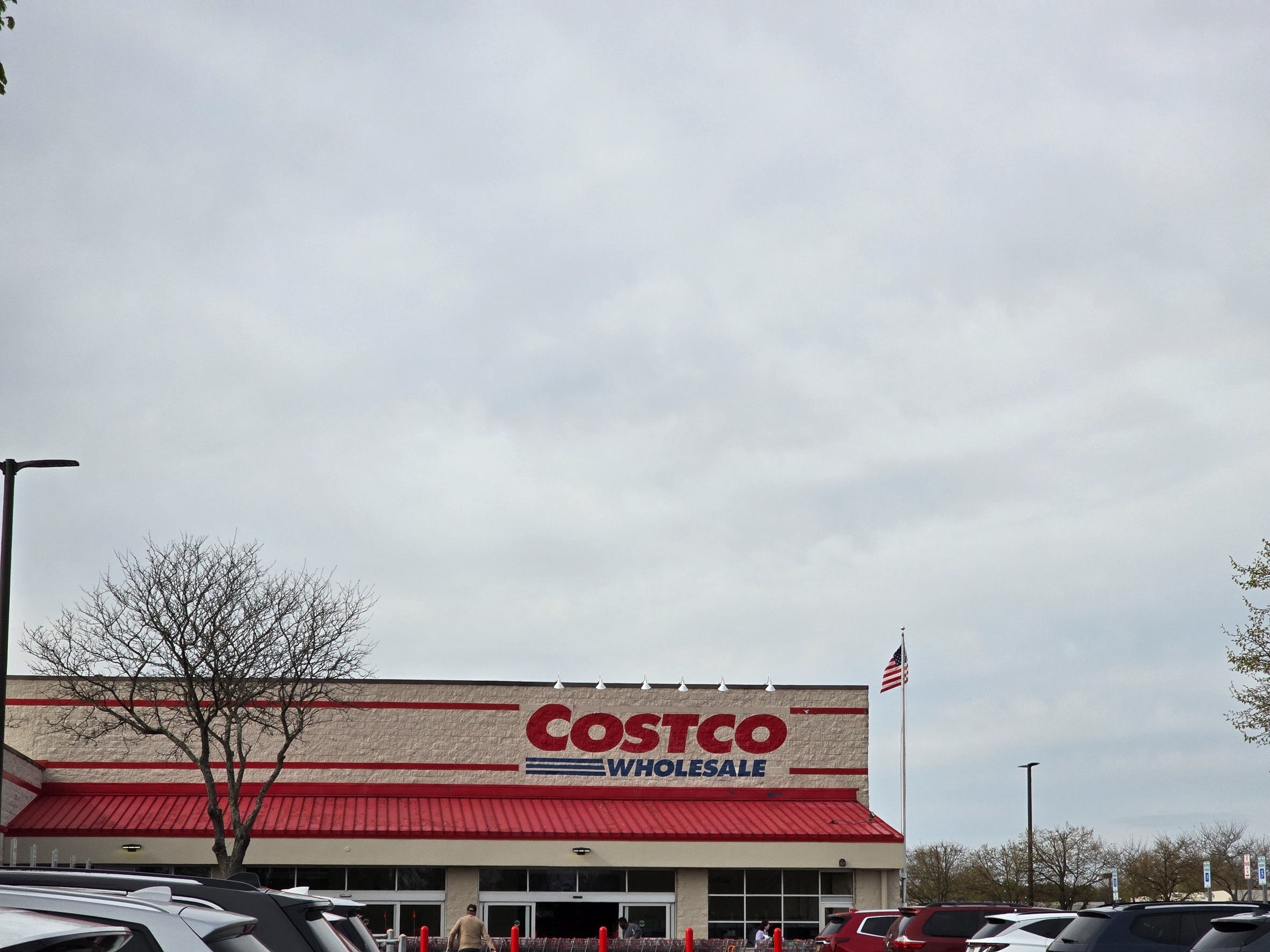 Alerta de retirada de productos Costco: ensalada César y sandwich de ...