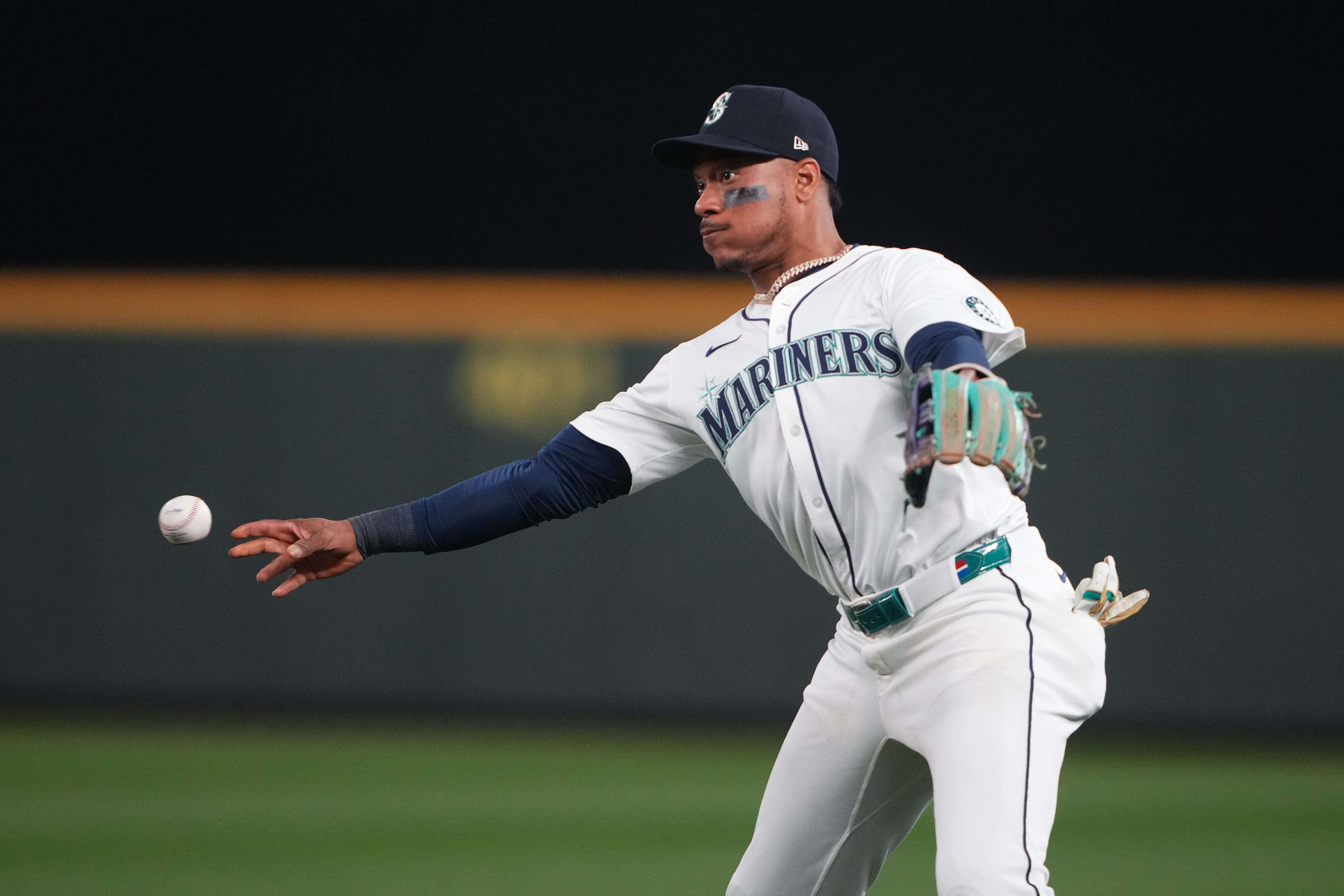 David Stearns confirma que Jorge Polanco asumirá la primera base de los ...