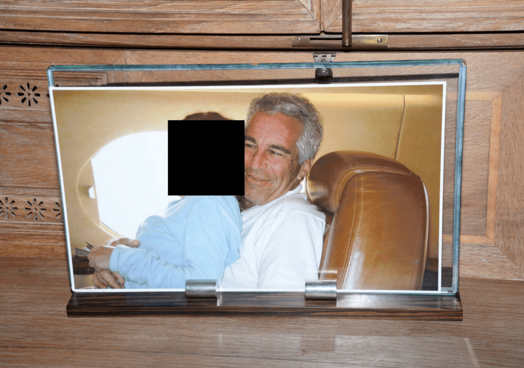 Justicia de EE.UU. dice que protege a víctimas de Jeffrey Epstein con ...