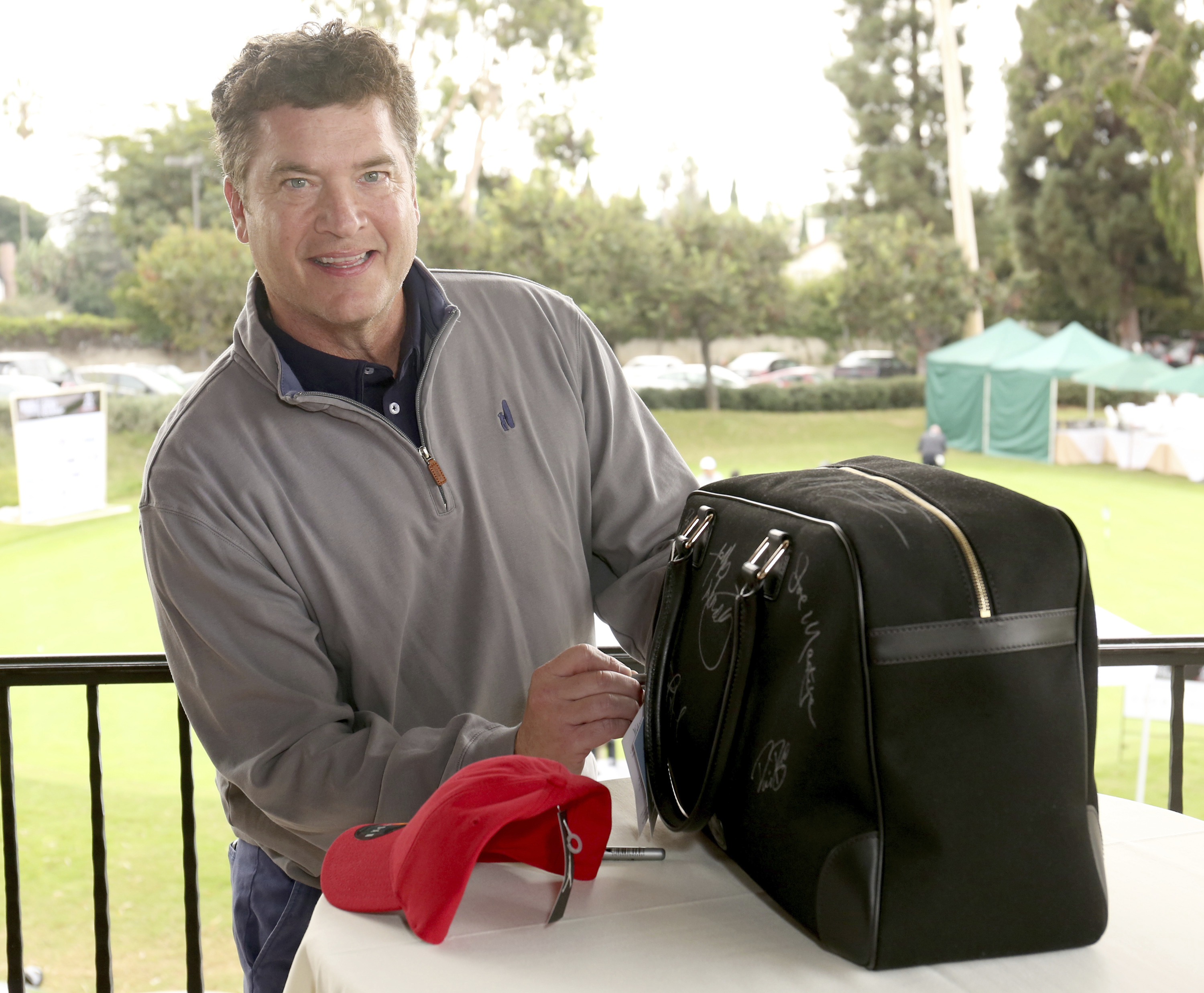 Muere Pat Finn, actor de ‘Friends’, tras perder batalla contra el ...