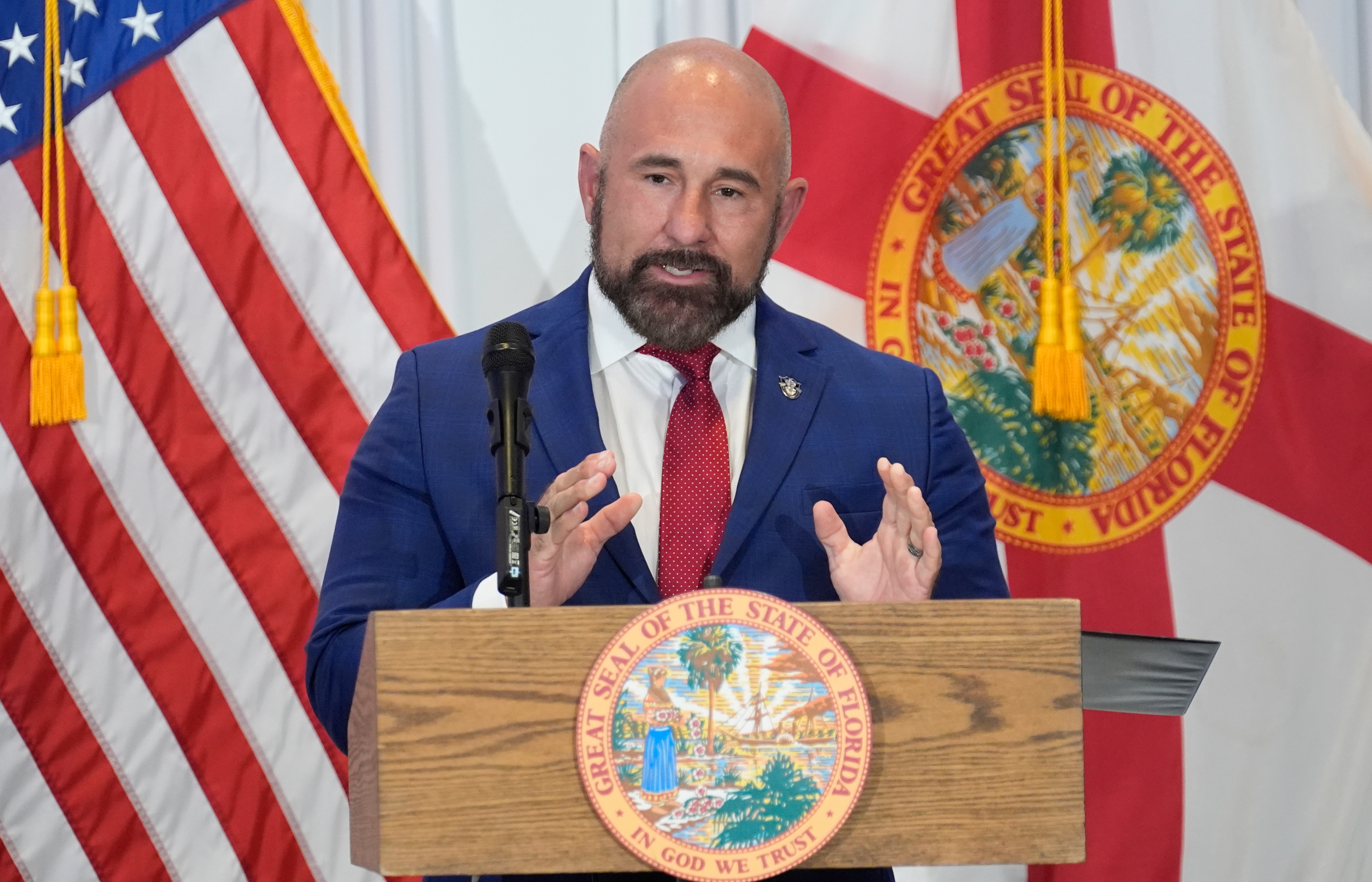 Vicegobernador de Florida Jay Collins anuncia su candidatura para ...