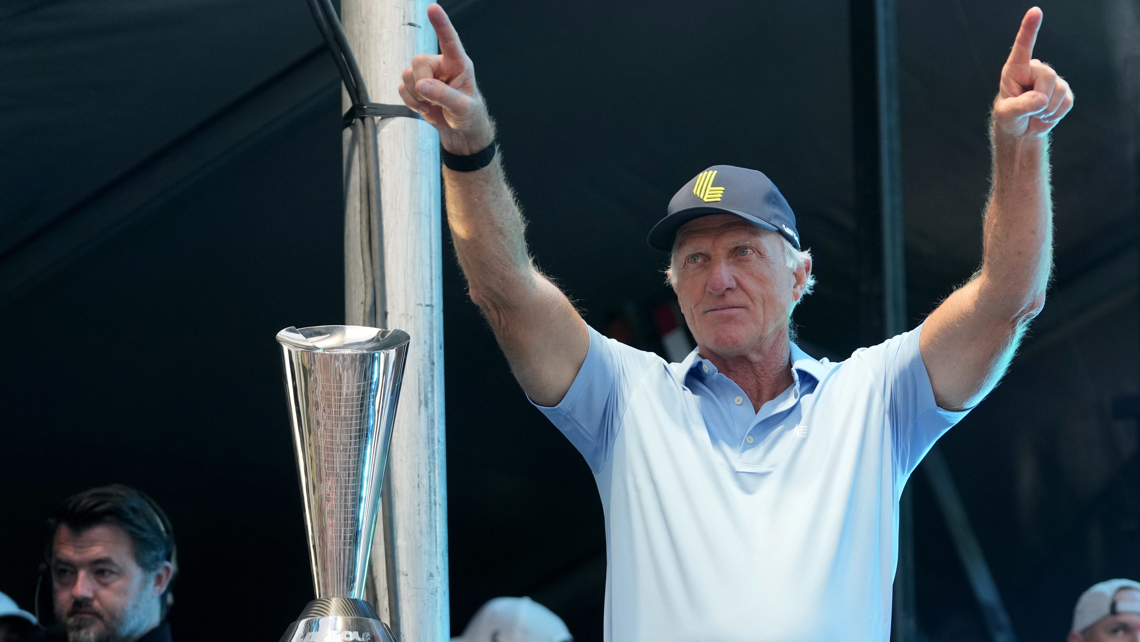 Greg Norman, leyenda del golf, elogia a Trump por invadir Venezuela y ...