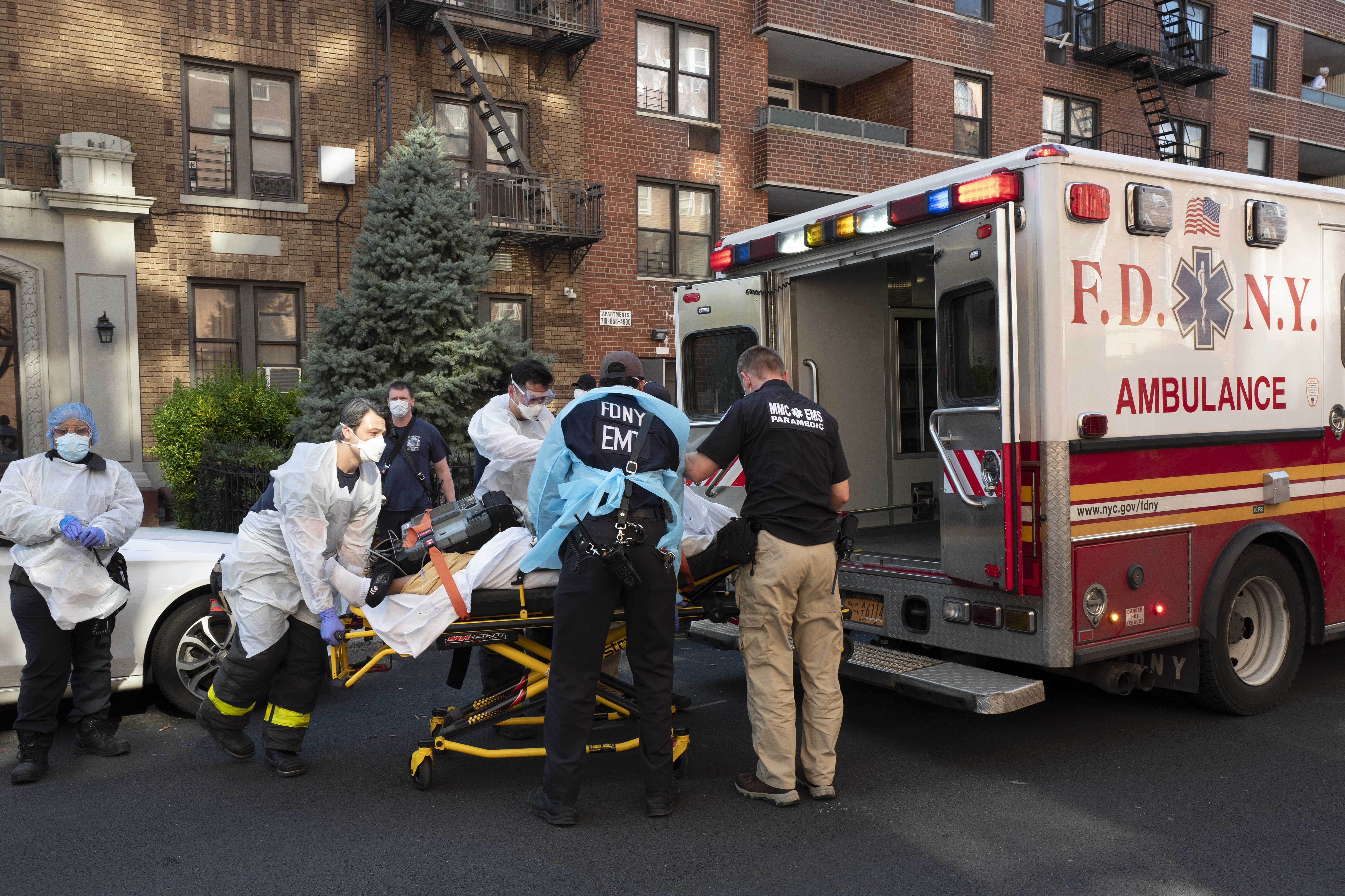 Tiempos de respuesta en servicios médicos de emergencia de Nueva York ...