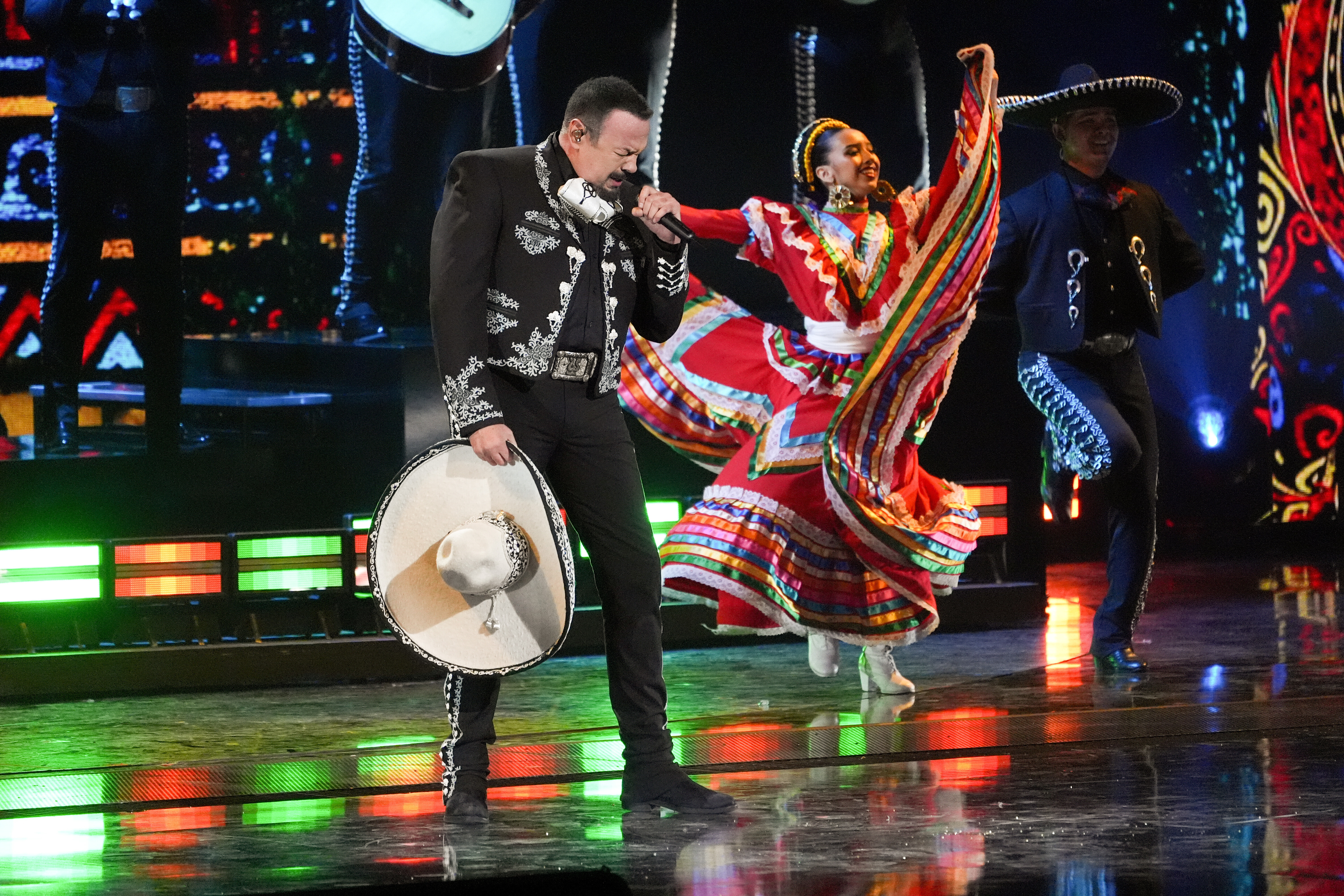 Noticias de Pepe Aguilar - El Diario NY