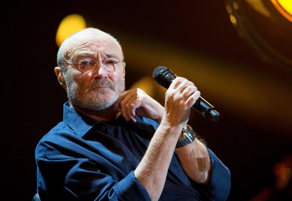 Phil Collins asiste a un evento en el Palacio de Buckingham tras ...