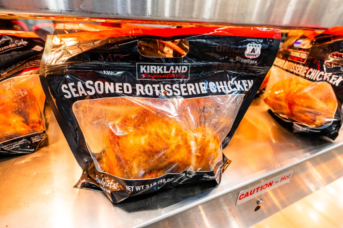 Demandan a Costco por su pollo rostizado de $4.99 - El Diario NY